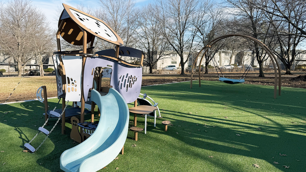 Maple Hills Park - City of Overland Park, Kansas